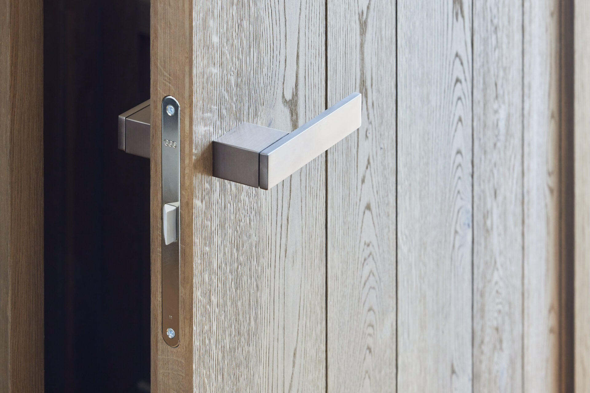 Flemish Doors: The Design That Captivates Attention - Ecowood